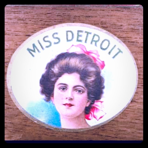 Miss Detroit Cigar | Accents | Miss Detroit Box Detroit Antique C915 ...
